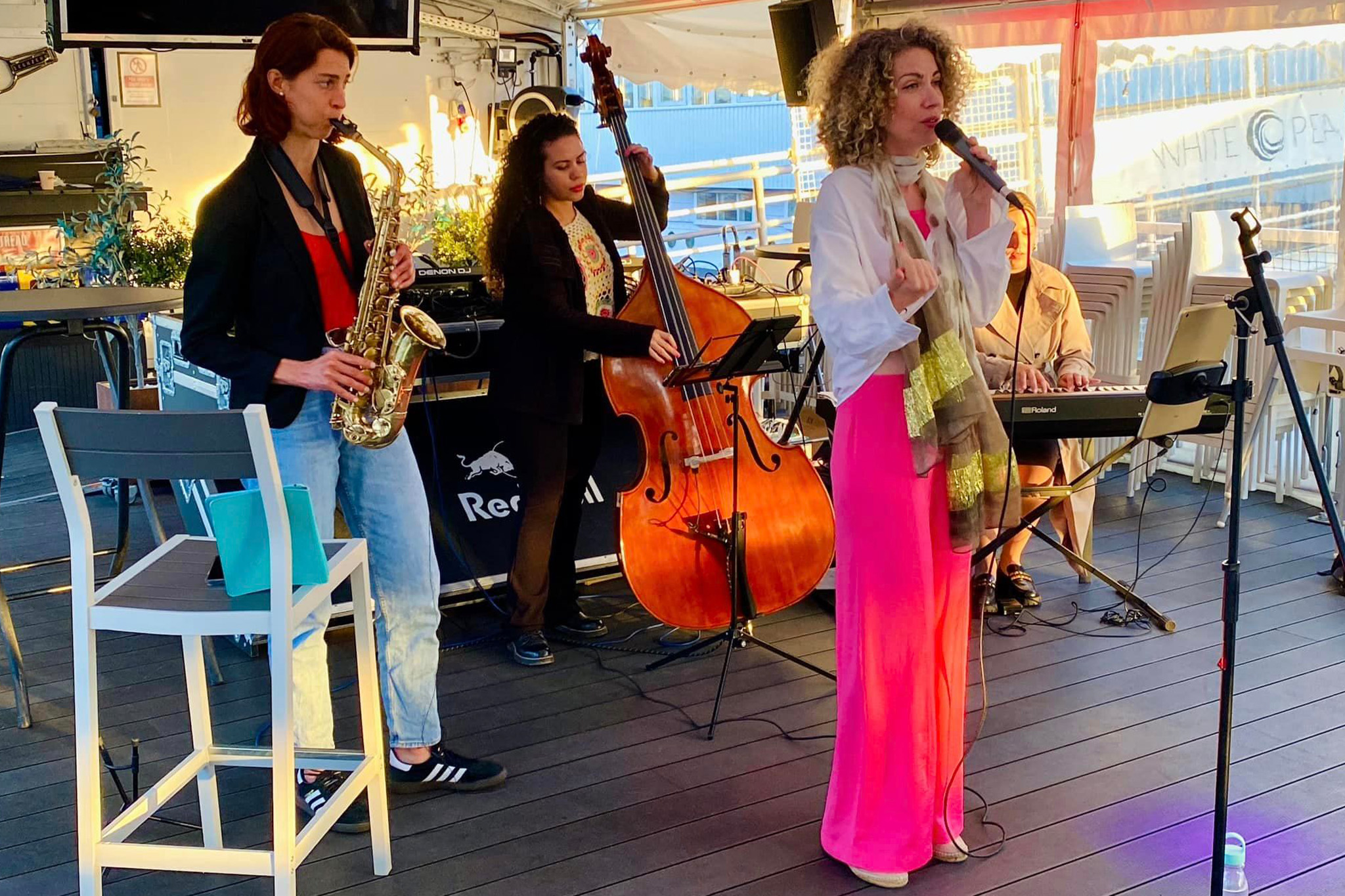 Susanne Hager – Jazz, Pop and Soul Singer-Songwriter